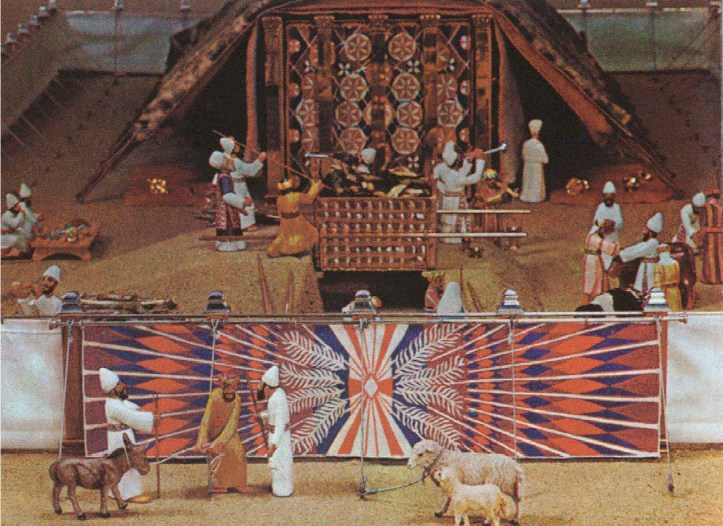 El Tabernáculo – Atrio – Através de las Escrituras